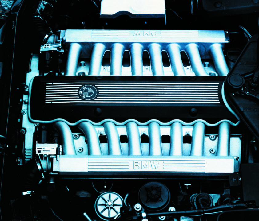 Tajny projekt BMW - V16 767iL - Trends Magazines