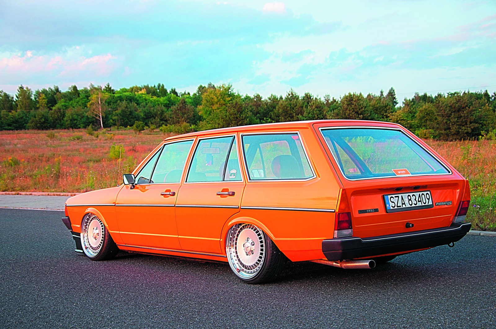 Indywidualista Passat B1 typ33 Variant LS - Trends Magazines