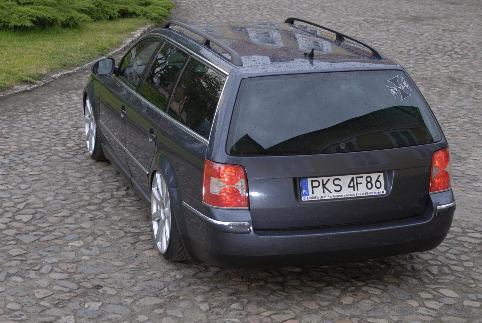 Czy niskoprofilowe opony i duże koła nadają się do tuningu Passata ...